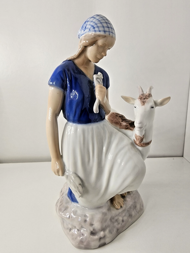 Bing & Grondahl Girl w/ Goat Copenhagen Porcelain Designed By Axel ...