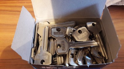 50 X TV-3D JMA/ILCO TO6/SILCA TR4 /Trio Ving Key Blanks/Box | eBay