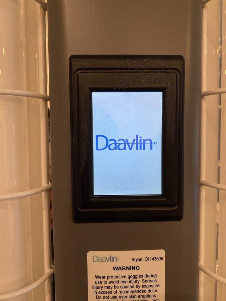 Daavlin 7 Series Medical Grade UV Phototherapy Light Therapy Machine | eBay