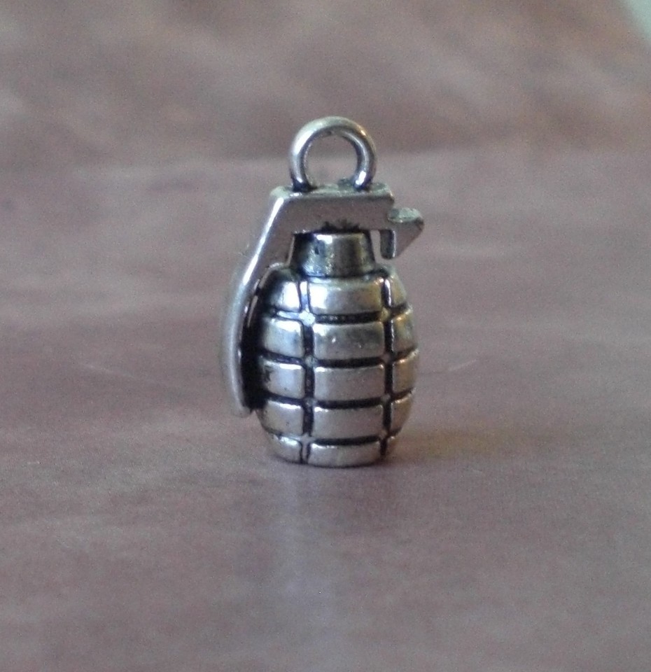10 Grenade 3D Heavy Weapon Silver Metal Charm Pendants Explosive ...