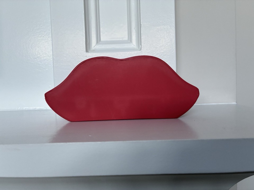 Reina 1:12 Scale Designers Chair Design Interior Collection Vol4 Bocca ...