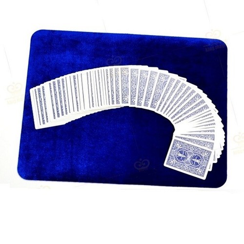 Close Up Card Mat (BLUE) for Playing Cards Performance, Poker, Coin ...