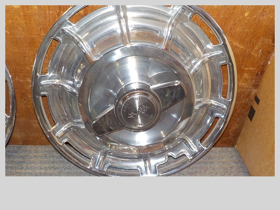 Original 1958 - 1962 Corvette Wheel Covers With Spinners | eBay
