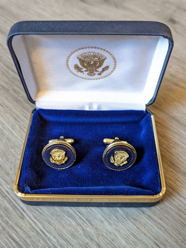 Bill Clinton Presidential Seal White House Issue VIP Cobalt Cufflinks ...