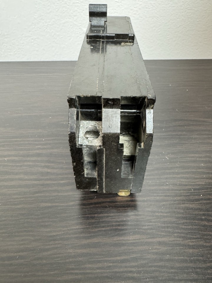 Q12100TF Square D 100 Amp 2 Pole Circuit Breaker | eBay