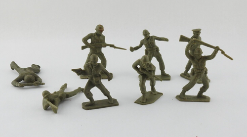 Vintage Tim Mee WWII Plastic Toy Soldiers Lot Army Men 8 pc Lot | eBay