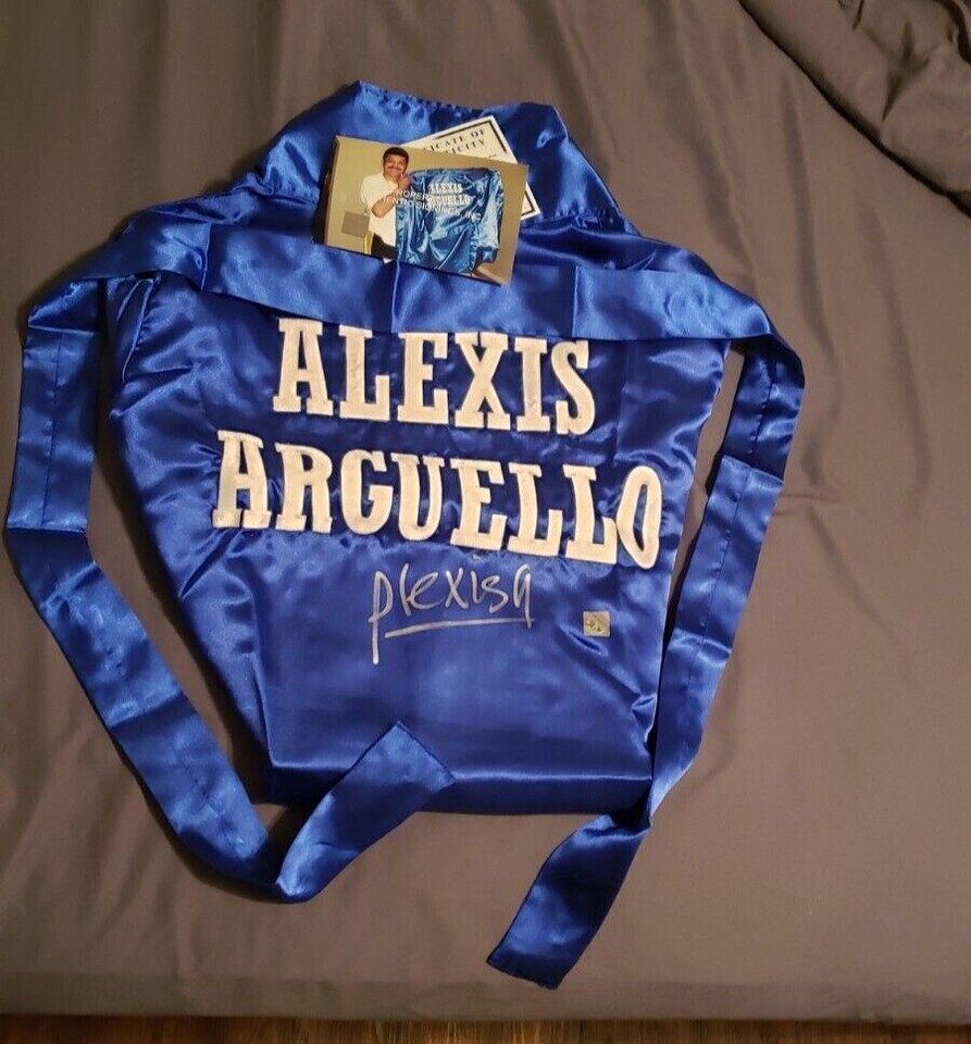 Alexis arguello autographed robe by Authentic Signings, Inc **NEW** | eBay
