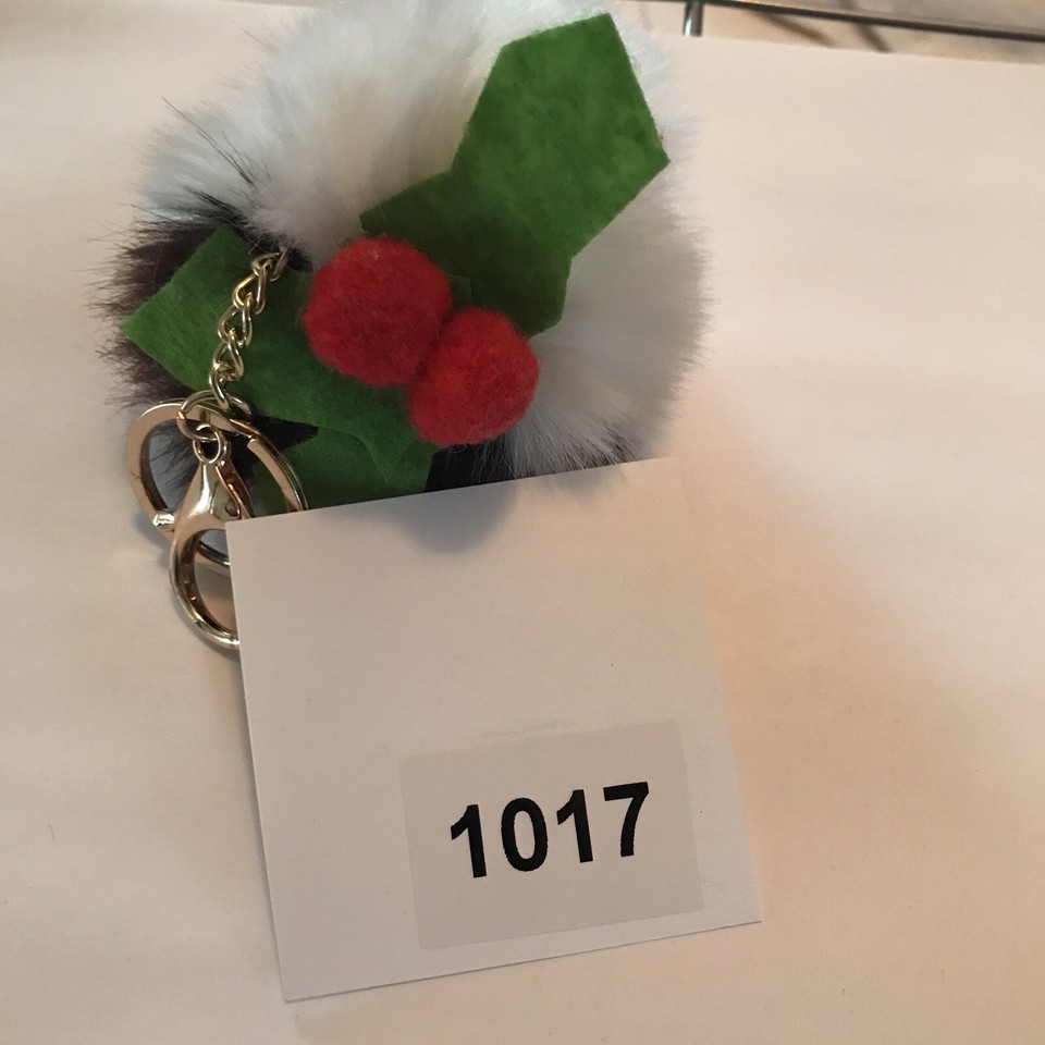 Christmas Poof KEYCHAIN Keyfob CLASP GOLD FUR BALL Furry POM POM J1017 ...