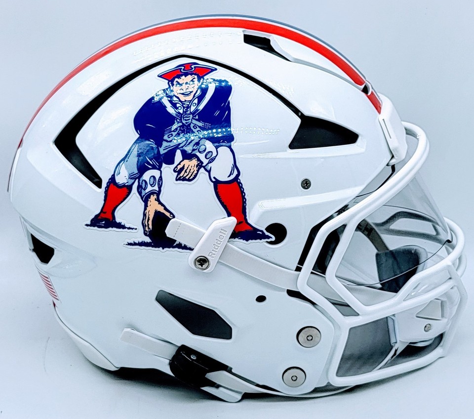 New England Patriots Riddell AXIOM Throwback Helmet SPEEDFLEX Speed ...