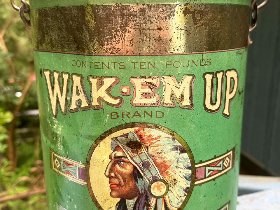 Vintage LG 10 Pound Metal Wak EM Up Coffee Can Great Indian Graphics ...