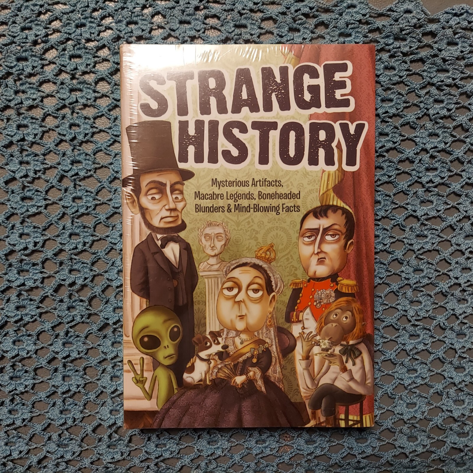 Strange History [Strange Series] by Bathroom Readers' Institute ...