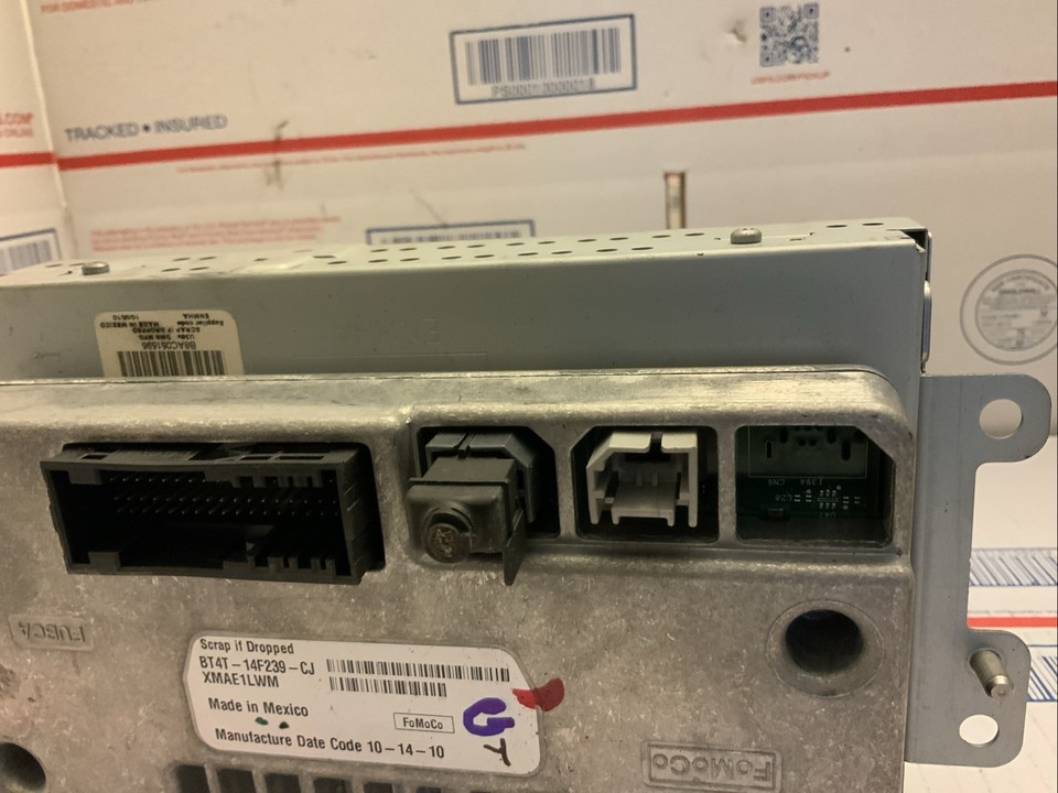 12-15 FORD EDGE OEM USED RADIO NAVIAGTION DASH SCREEN OEM USED (BT4T ...