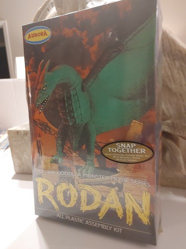 2000 Aurora Godzilla's RODAN Snap Together All Plastic Model Kit ...