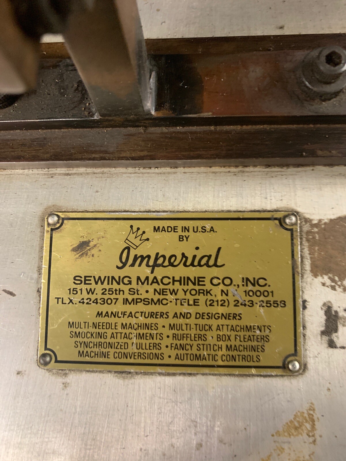 Union Special 51400 with puller tucking machine Head only 3 needles 3/4 ...