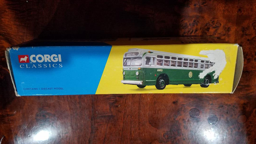 CORGI CLASSICS BUS NEW YORK GM 4507 NIB 1/50 SCALE MODEL 54004 | eBay
