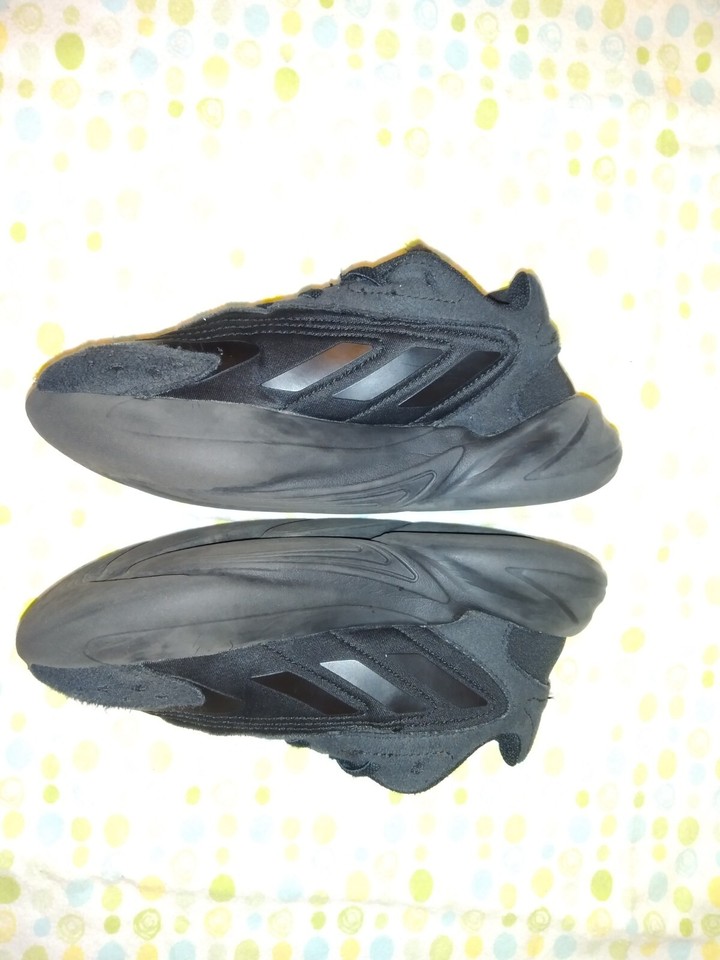 ADIDAS Ozelia Low Top Triple Black Sneakers Size 13k *Pre~Owned* Youth ...