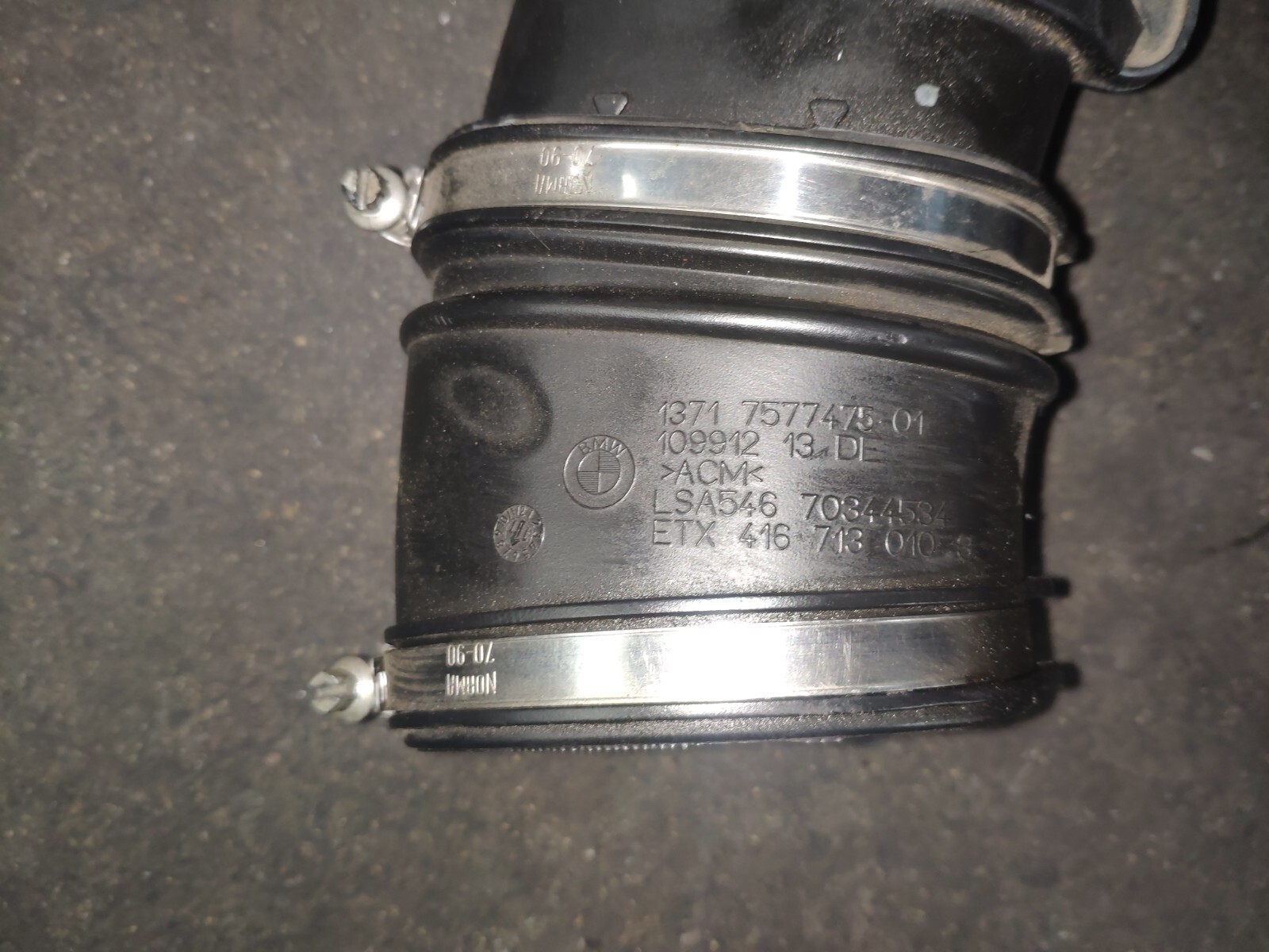 2012 BMW 750 I F01 F02 ENGINE AIR INTAKE CLEANER TUBE LEFT SIDE ...