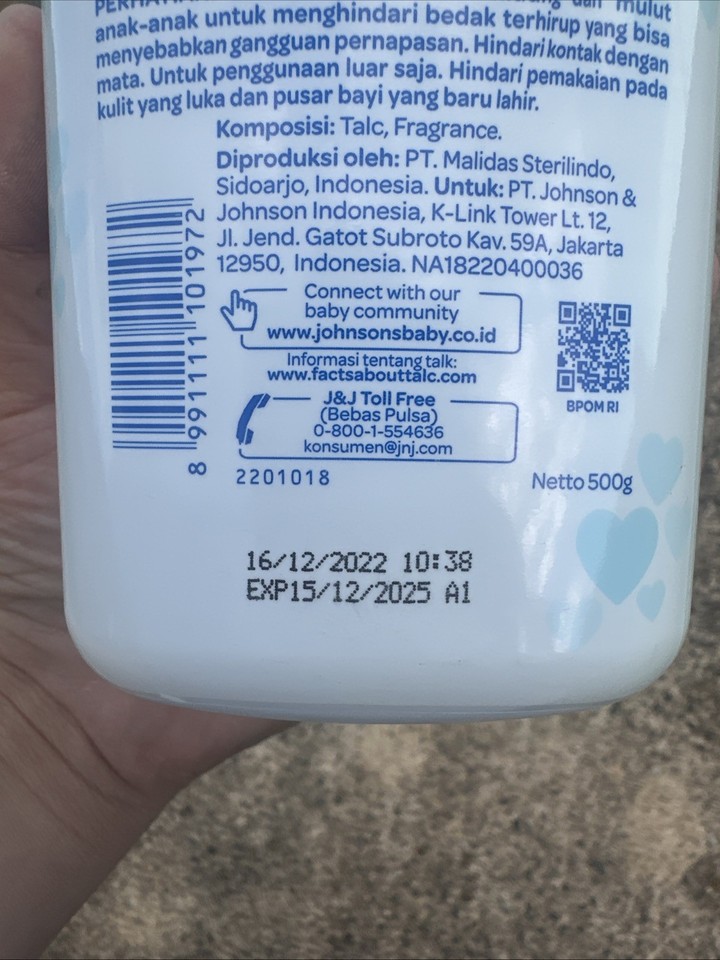 Johnson & Johnson's Baby Powder Talc Original 17oz RARE Soft Skin ...