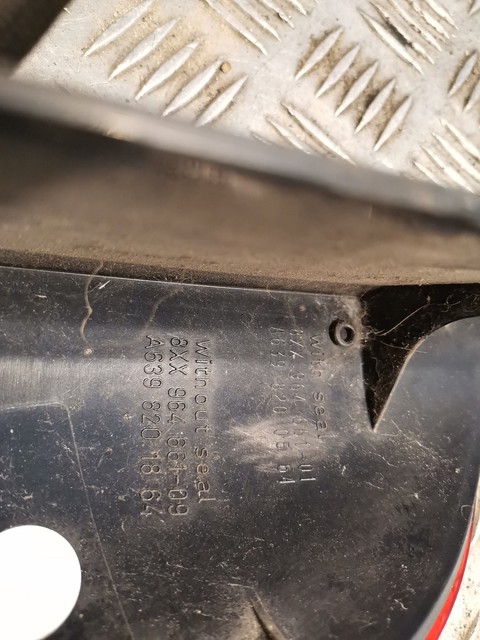 MERCEDES-BENZ VITO Viano W639 6398201864 Rear Left Taillight 3.00 for ...