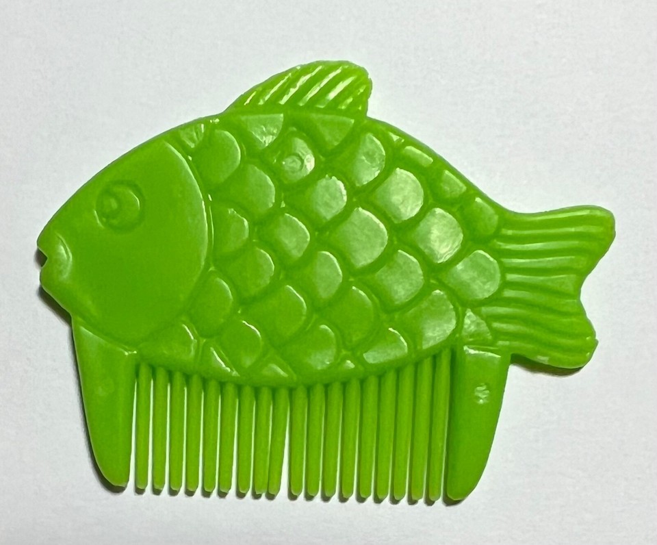 Vintage 70s Kenner Sea Wees Original Green Fish Comb | eBay