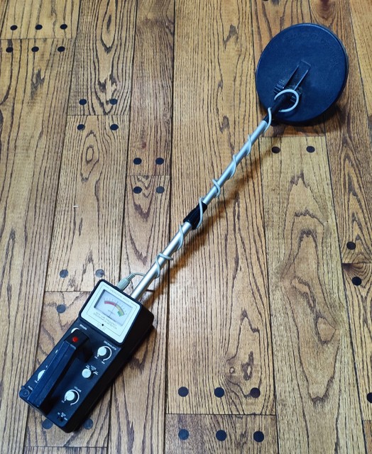 Radio Shack VLF Metal Detector 63-3003 Micronta 4003 Working for sale ...