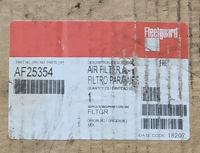 FLEETGUARD AF26249 - Air filter cross reference