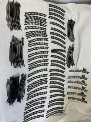 N Gauge Curve Track Lot 106 Pieces. All Are 9-3/4 Curves NEW Plus Power ...