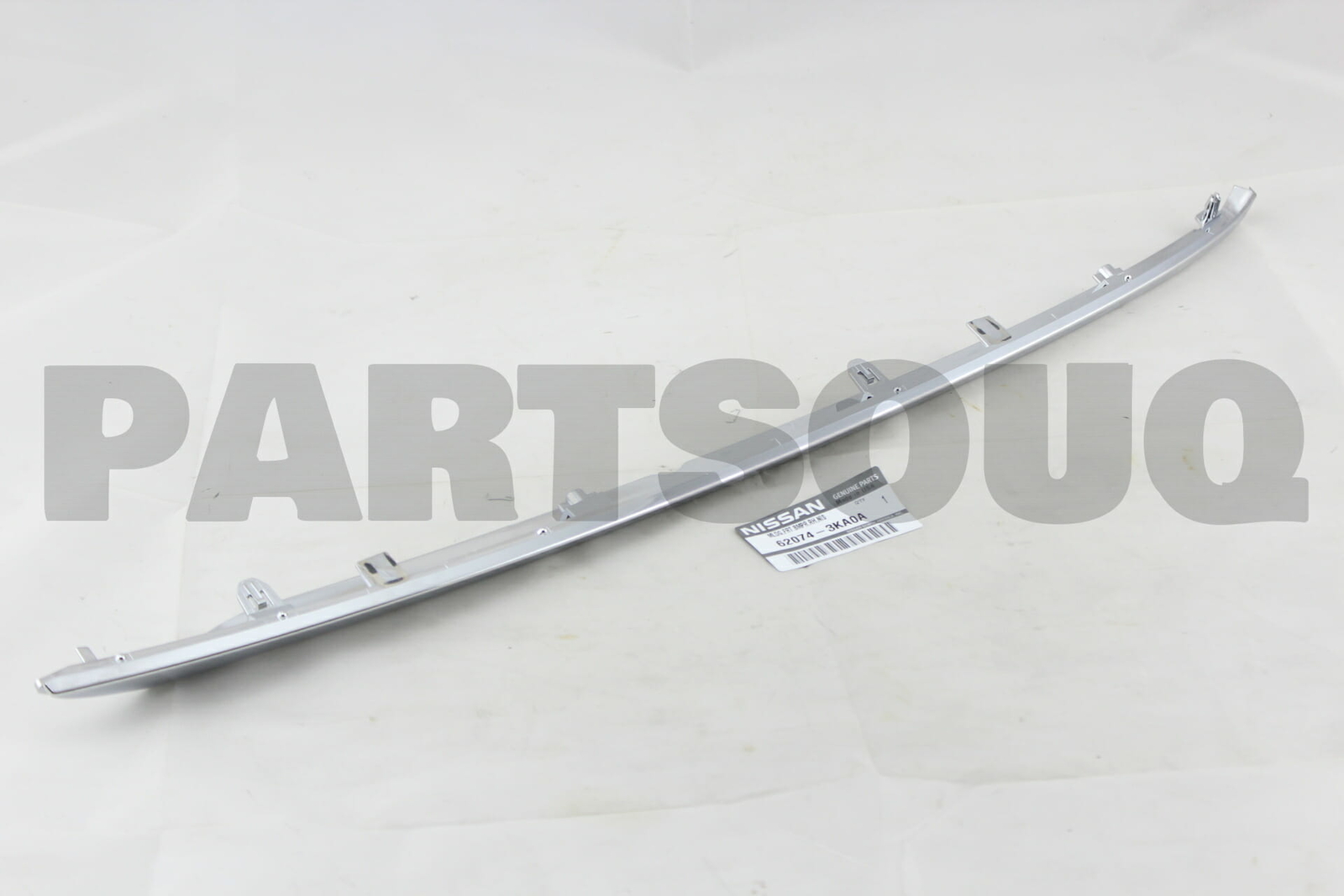 620743KA0A Genuine Nissan GRILLE FRON BUMPER RH 62074-3KA0A | eBay