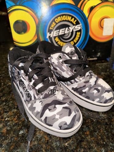 HEELYS Wheeled Shoes | Youth Size 1 | Charcoal - Grey - Camo | Pre ...