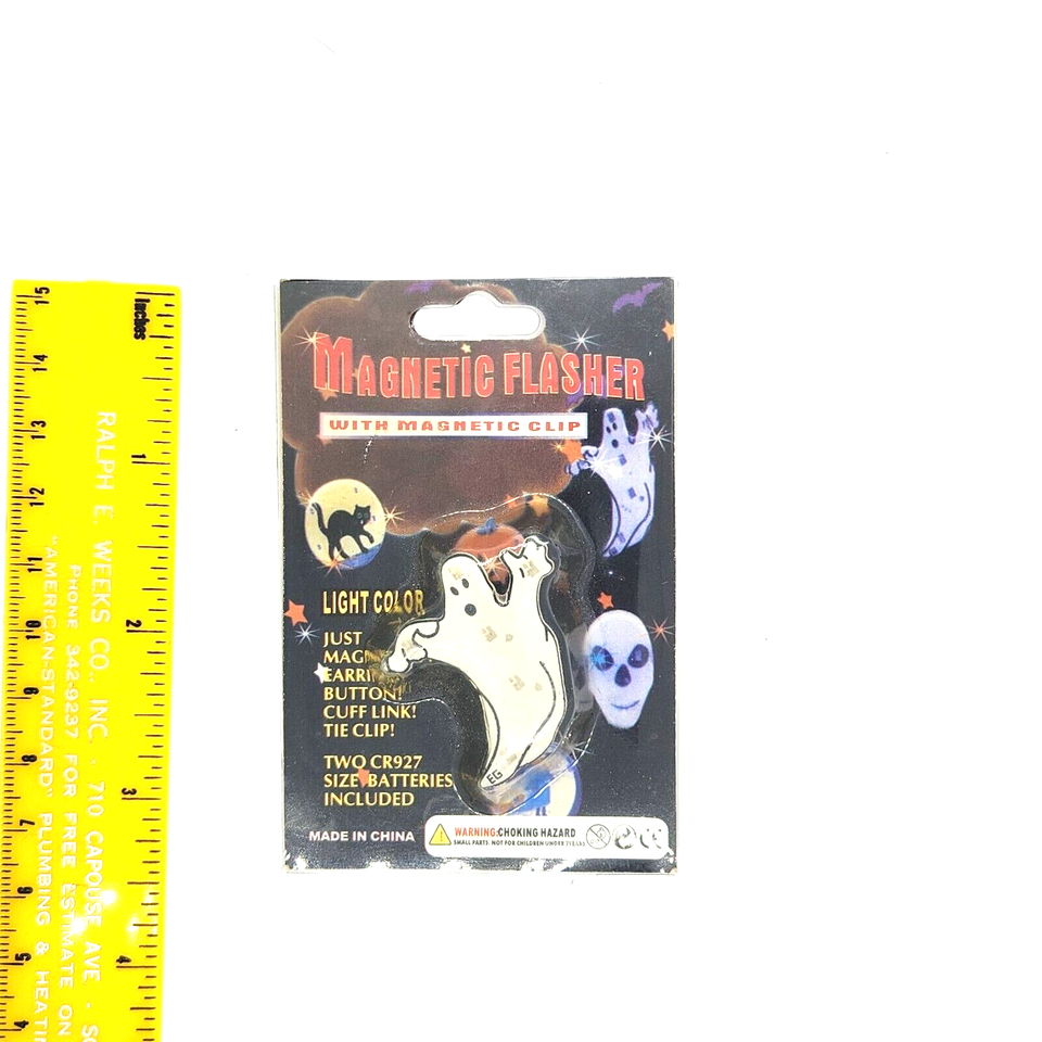 Halloween Magnetic Flasher With Magnetic Clip Light Up Ghost Battery ...