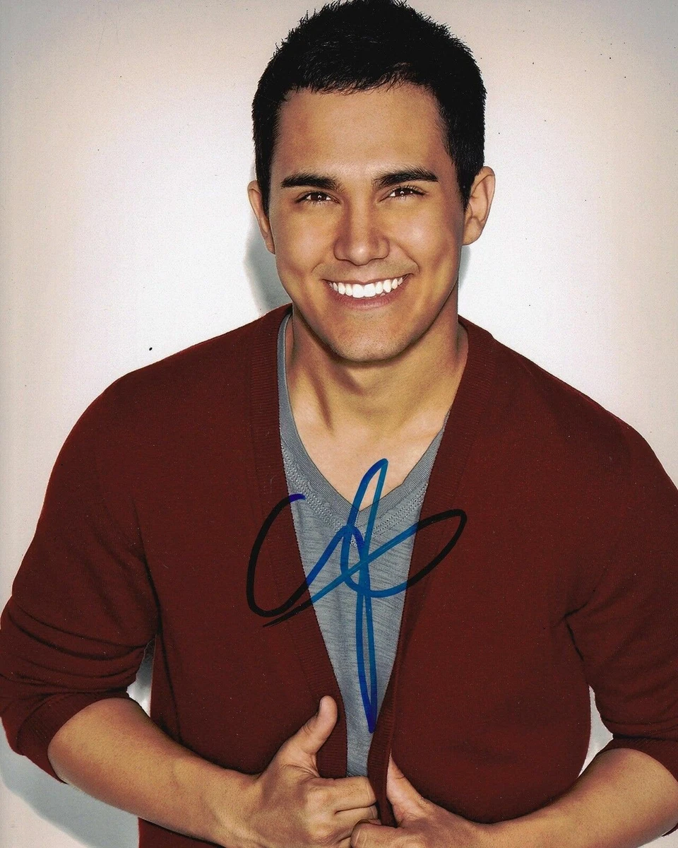 Carlos Pena Shirtless Photoshoot