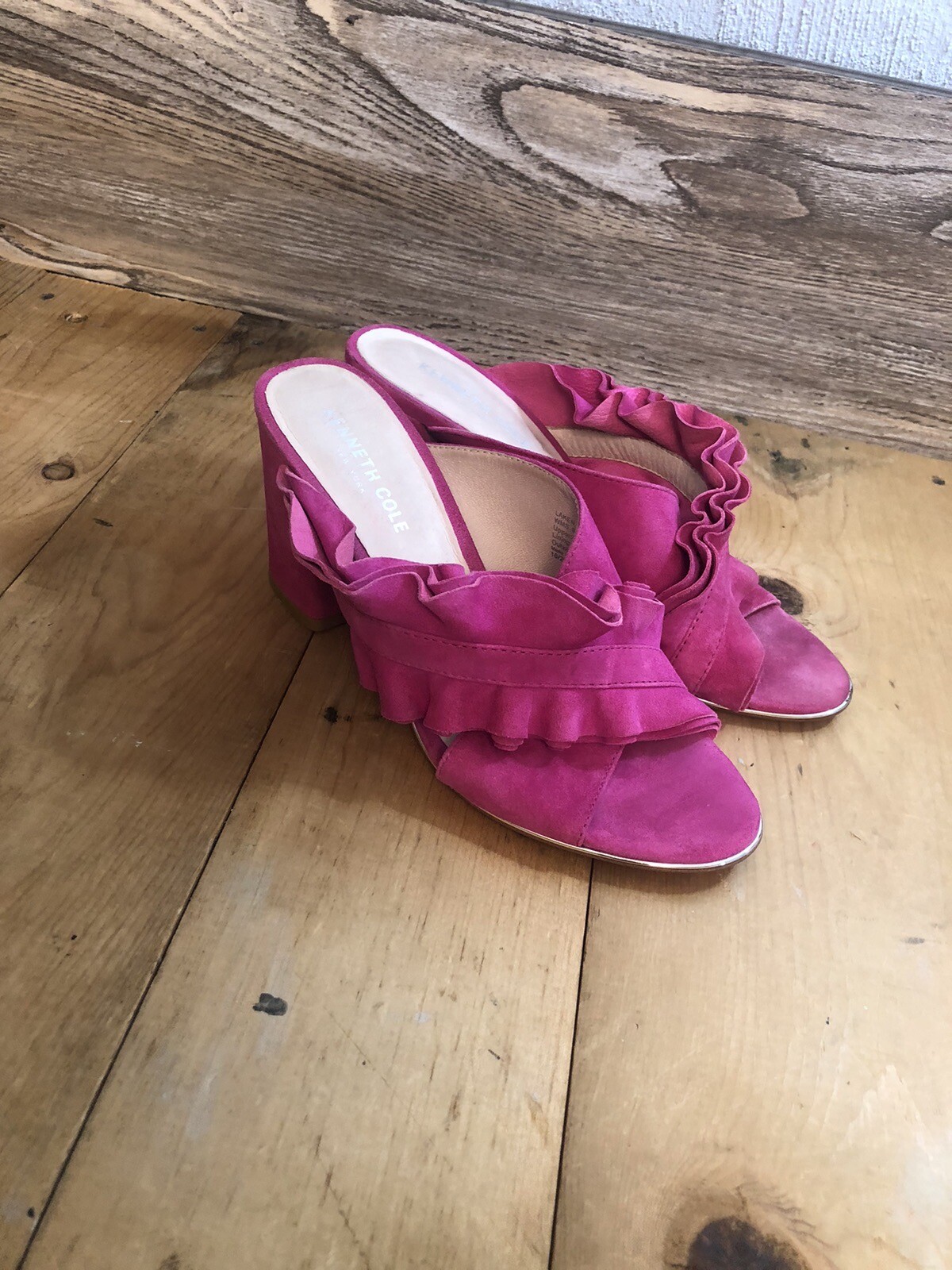 Women’s Kenneth Cole New York Pink Laken Ruffled Slides SZ 8 M Suede ...