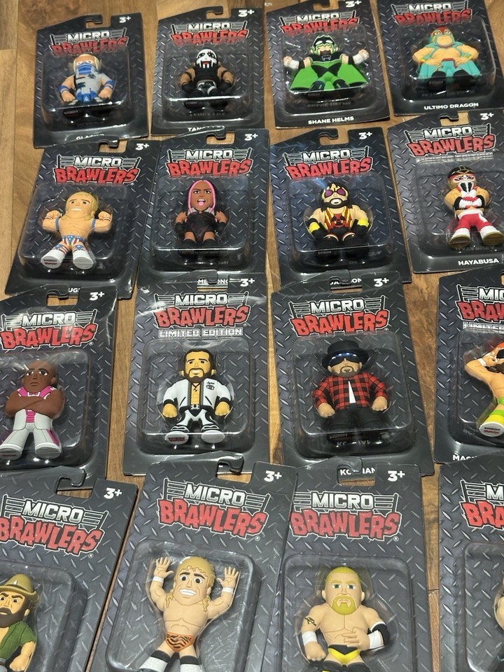 Micro Brawlers Sealed Lot. 16 Figures Include Macho Man, Lex Luger ...