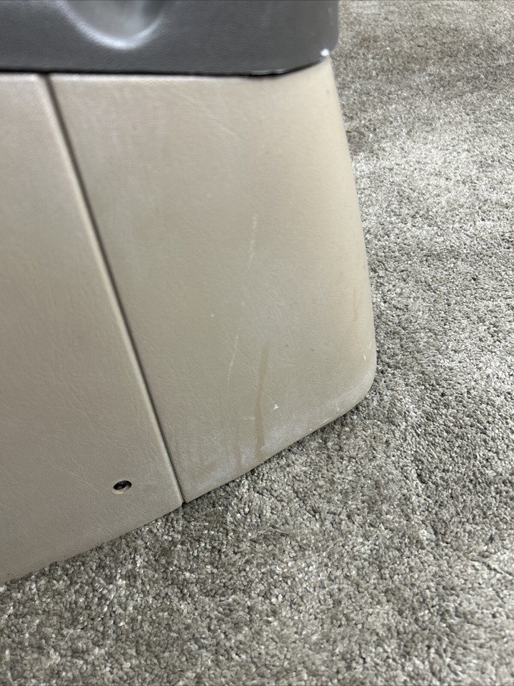 1999-2004 Ford Excursion Center Console Assembly Box OEM Tan | eBay