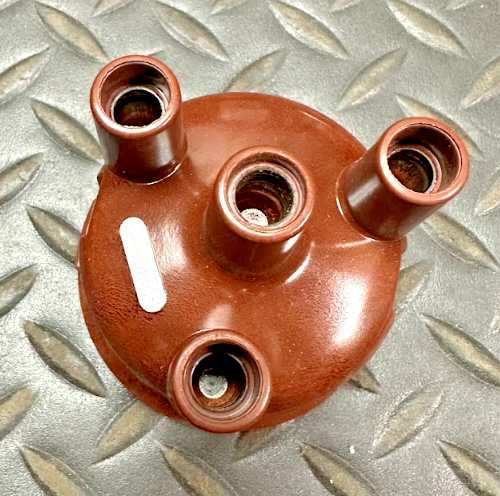 Bremi Distributor Cap - 1235 522 130 / 8029 - Fits Saab 3 Cyl Eng. 93 ...