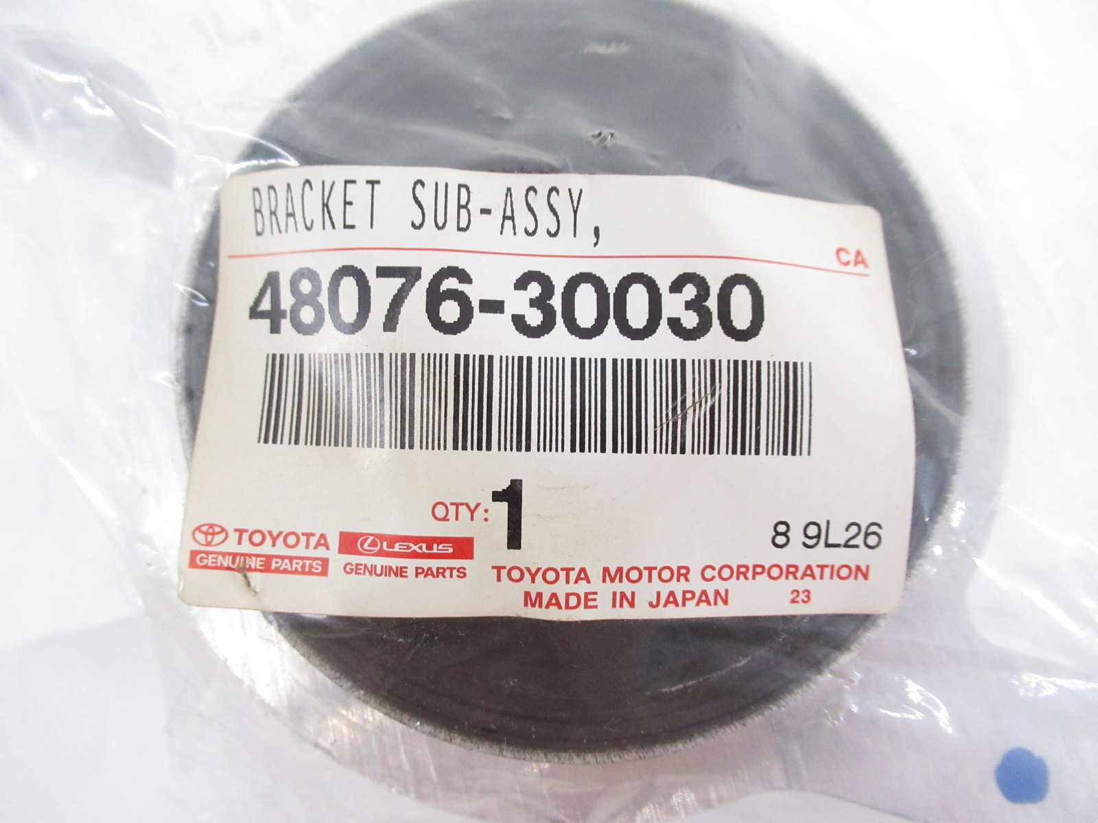 Genuine OEM Lexus 48076-30030 Front Lower Control Arm Bushing Bracket ...