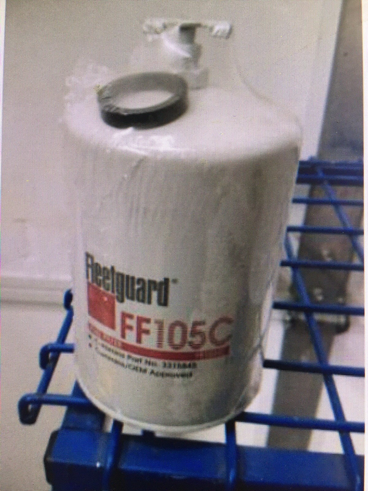 FLEETGUARD FF105 - Fuel filter cross reference
