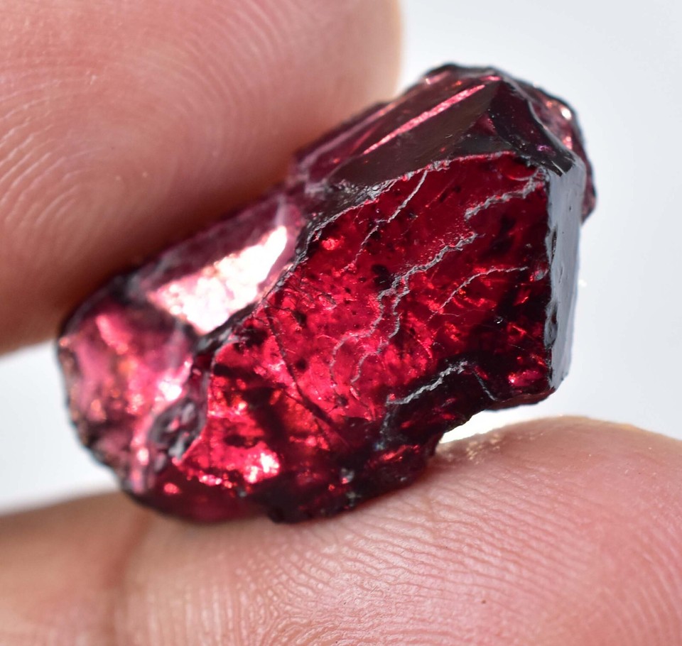 Natural Red Painite Rough 16.95 CT Burma Untreated Specimen Very Rare ...