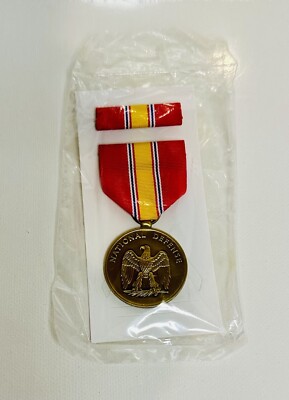 New NOS National Defense Service NDSM Full Size Medal & Ribbon Set dtd ...