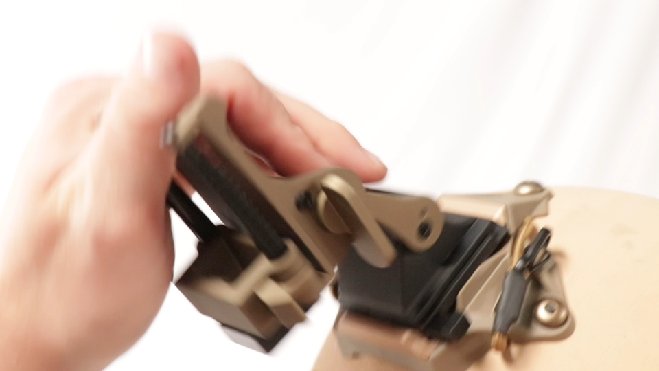 NEW Universal Rhino Mount NVG Full Metal Arm PVS-14 US Military Helmets ...