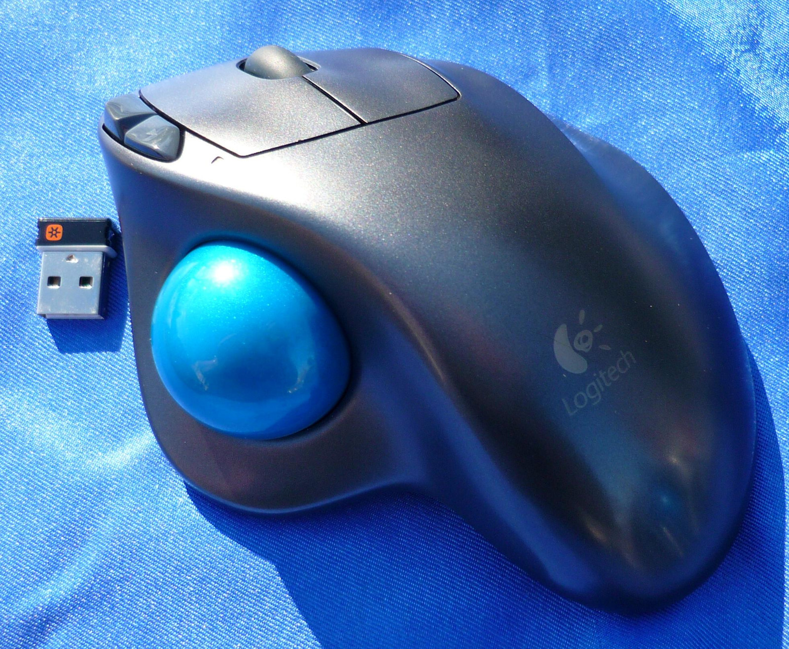 Logitech M570 Wireless Trackball Mouse w/ Unifying Receiver - VG COND ...