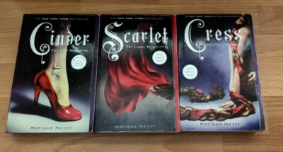 the lunar chronicles Cinder Scarlet Cress book set three Paperback ...
