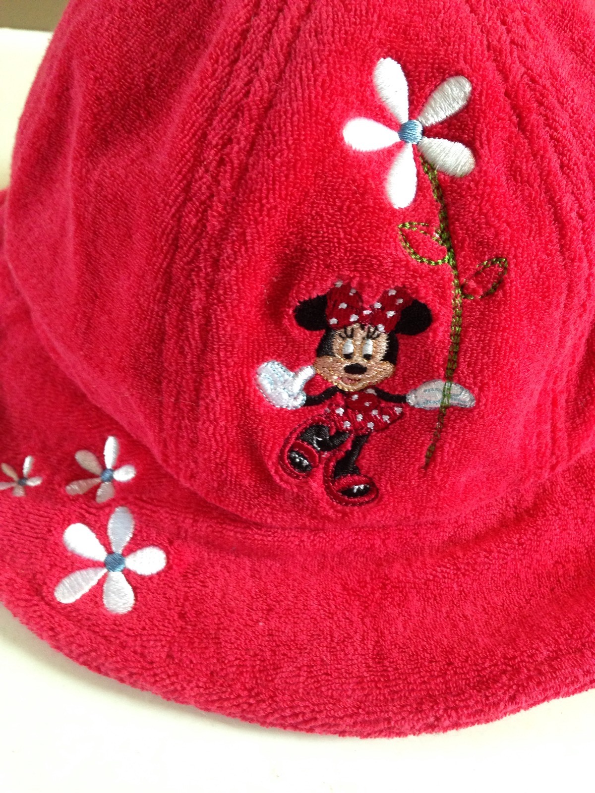 Minnie Mouse Red Hat Disney Store Kids Large Embroidered Daisy Soft ...