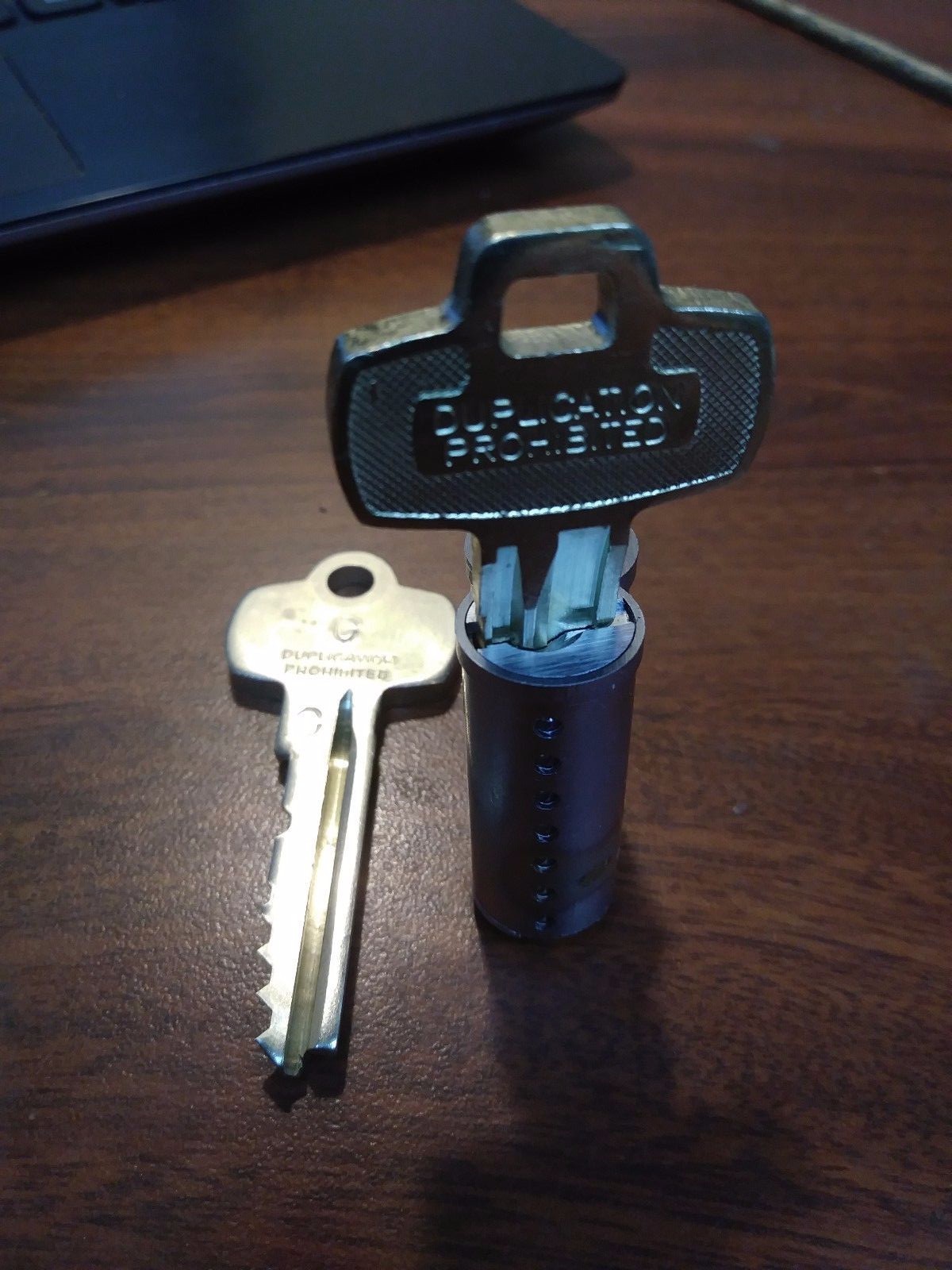 Genuine Best interchangeable cores keyed alike! .. THICK KEYS | eBay