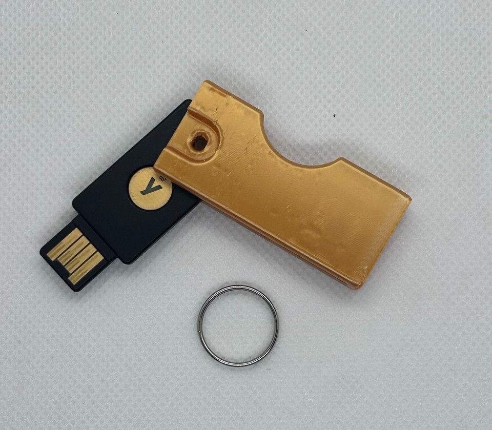 Yubikey Protector Flip Case Keychain Holder (5 NFC / 5C NFC Compatible ...