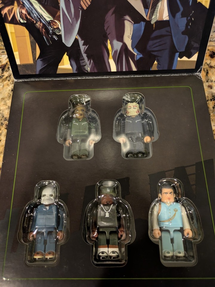 KUBRICK GRAND THEFT AUTO 5 V ROCKSTAR ACTION FIGURES BOX SET BRAND NEW ...