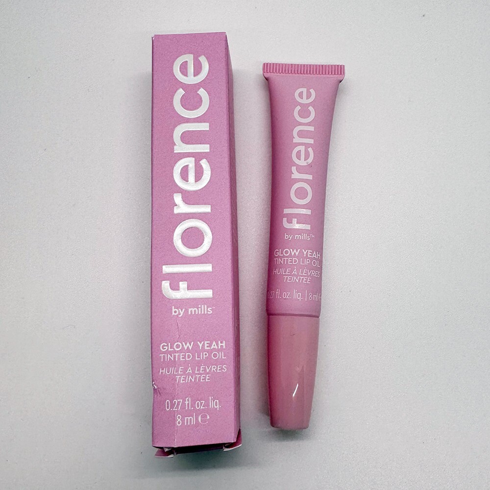 What Is Florence Oil Glow Yeah Hydrating Lip Oil – Florence By Mills