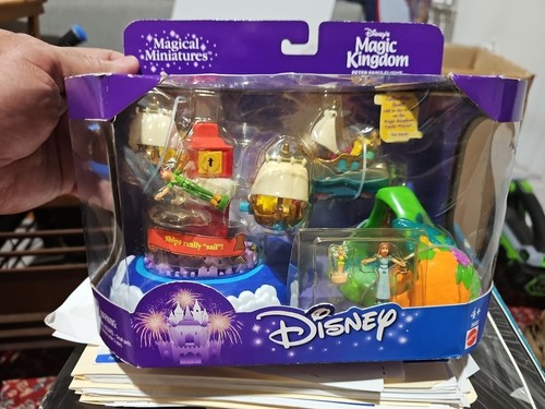 Mattel 2000 Disney’s Magic Kingdom Magical Miniatures Peter Pan's ...