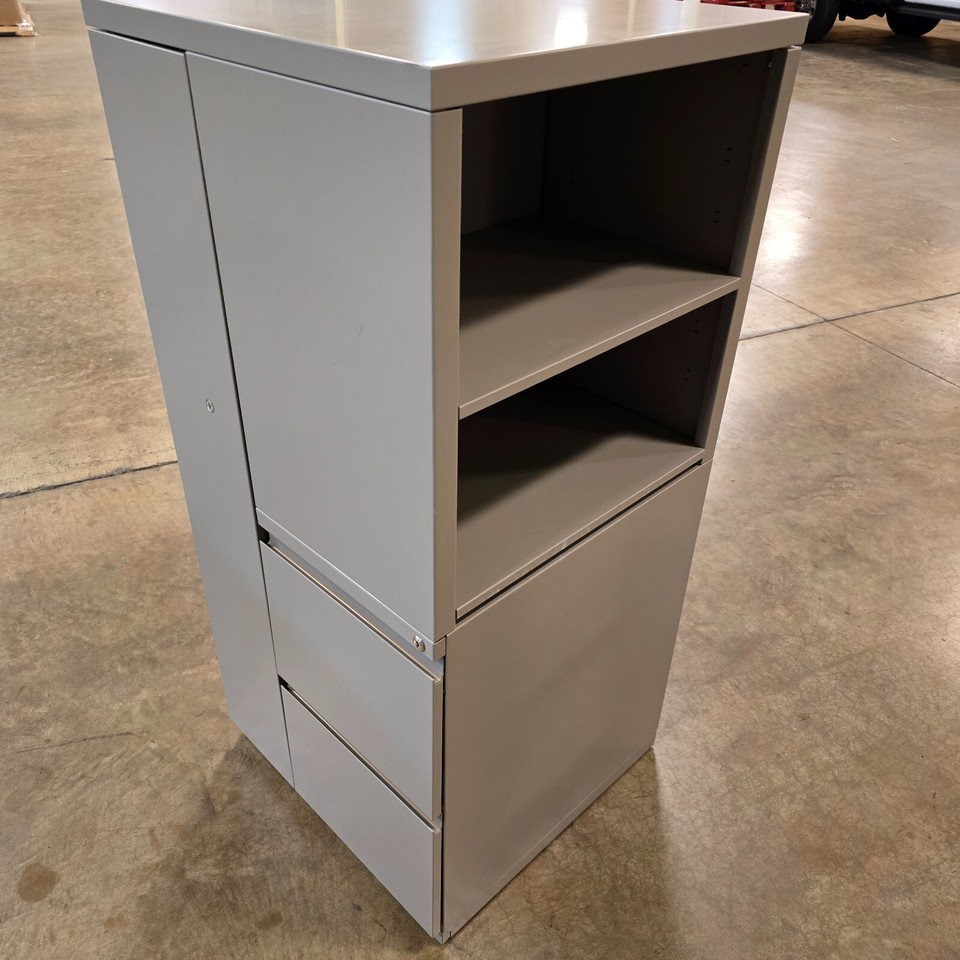 Herman Miller & Haworth Locking Storage Towers w/Wardrobe, Shelf and ...