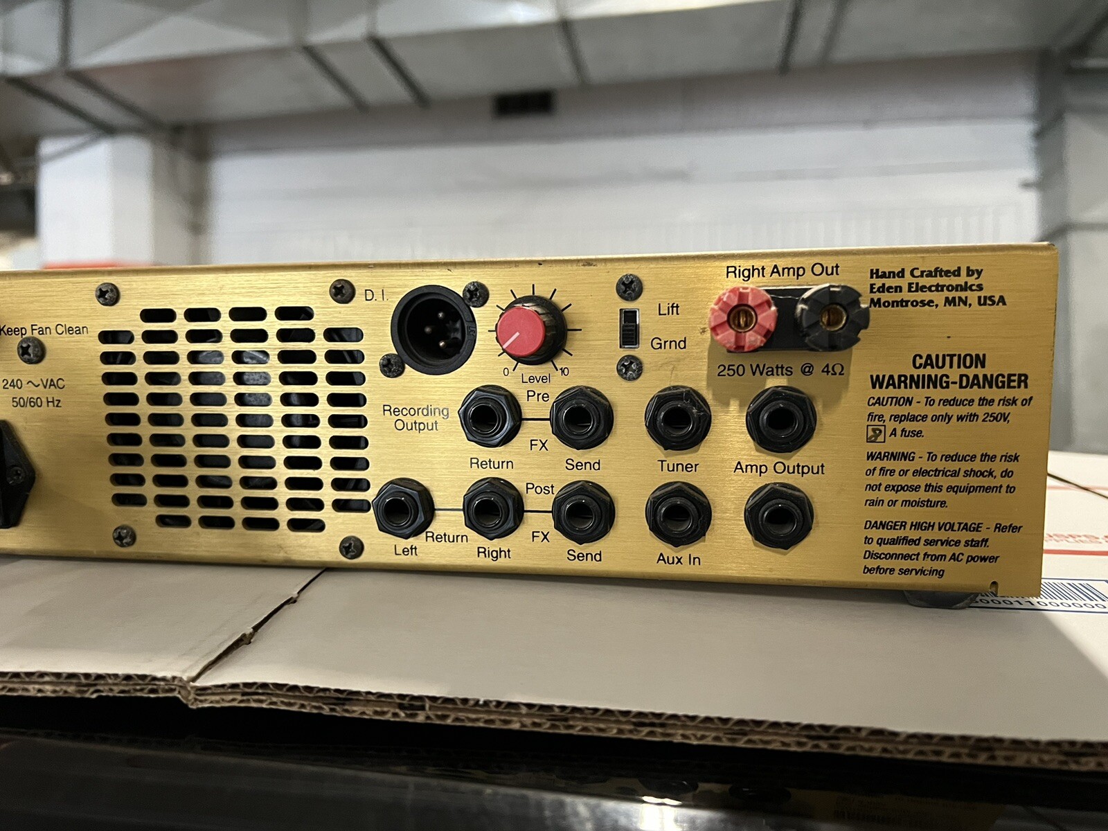 David Eden WT-500 Valve-Tech "The Highwayman" Bass Guitar Amplifier ...